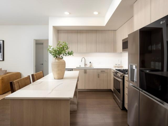 1 BR, 1 BA Apartment 12121 West Olympic Boulevard Unit 5132, Los Angeles, CA 90064