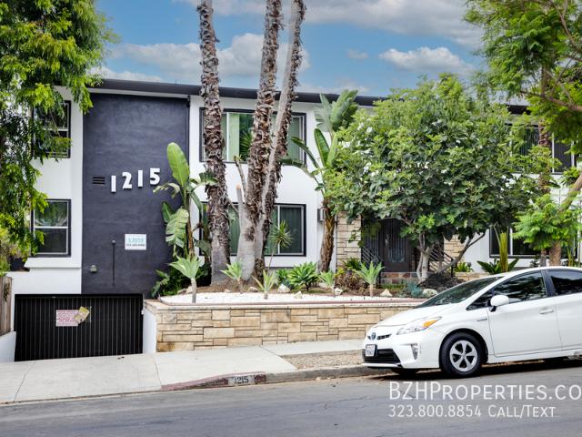 1 BR, 1 BA Apartment 1215 N Hayworth Ave, West Hollywood, CA 90046
