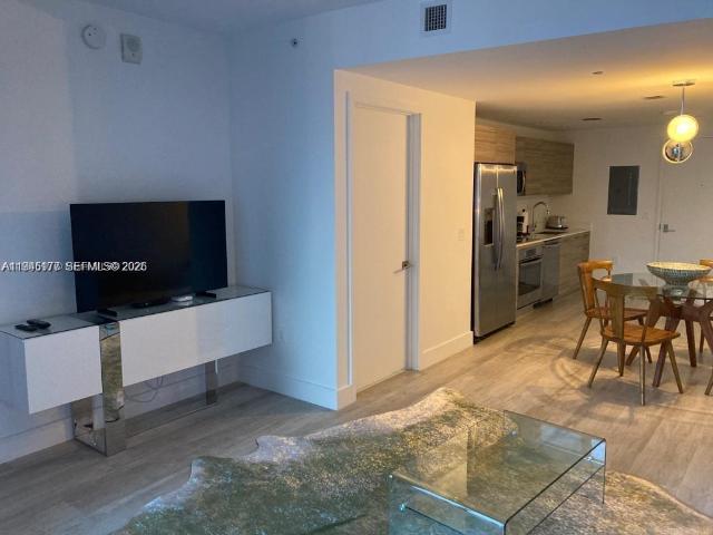 1 BR, 1 BA Apartment 121 Northeast 34th Street, Miami, FL 33137