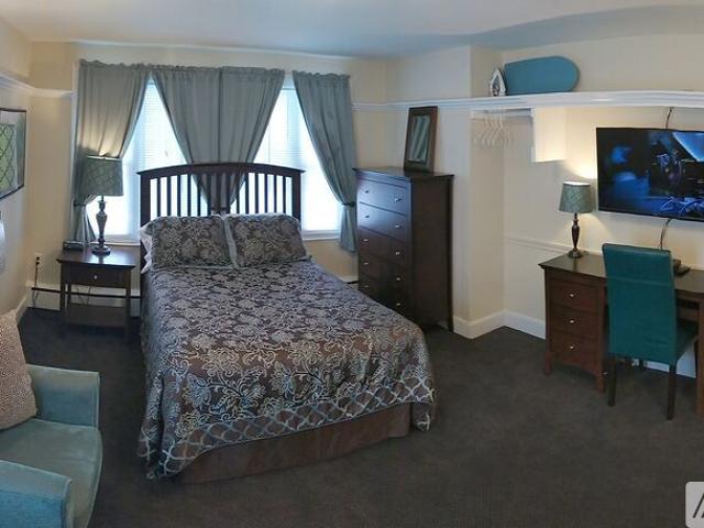 1 BR, 1 BA Apartment 121 S Main St, Unit 6, West Bridgewater, MA 02379