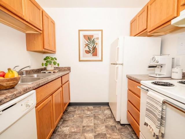 1 BR, 1 BA Apartment 1220 Severson Drive, Sun Prairie, WI 53590