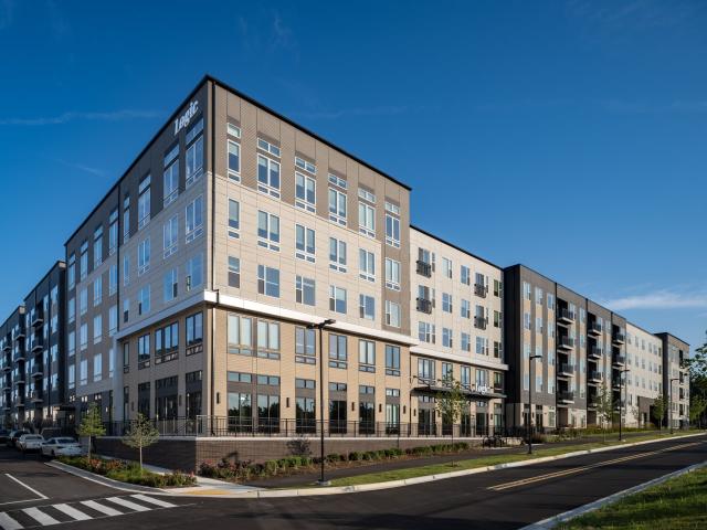 1 BR, 1 BA Apartment 12230 Longfield Drive Unit 555, Silver Spring, MD 20904