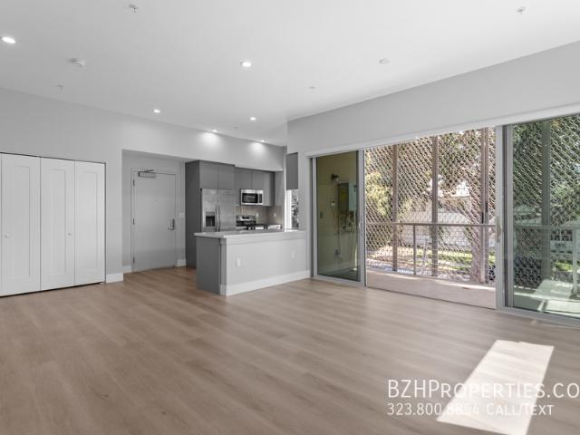 1 BR, 1 BA Apartment 1223 N Hayworth Ave, West Hollywood, CA 90046