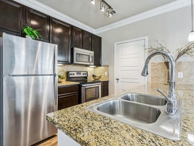 1 BR, 1 BA Apartment 1225 Town Center Dr Unit 2702, Pflugerville, TX 78660