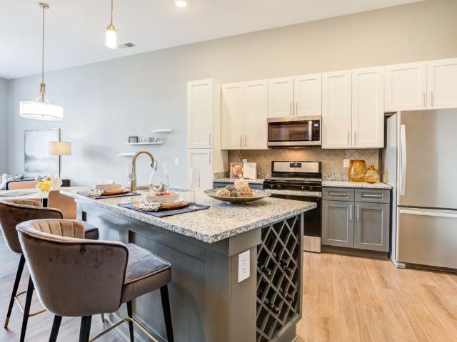 1 BR, 1 BA Apartment 1225 Veterans Way Unit 20 111, Carmel, IN 46032