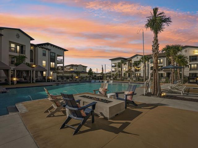 1 BR, 1 BA Apartment 1230 Front Place Unit 304, North Port, FL 34287