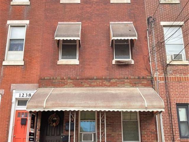 1 BR, 1 BA Apartment 1236 S. 10th Street, Philadelphia, PA 19147