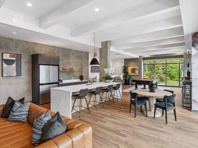 1 BR, 1 BA Apartment 12377 137th Pl NE Unit 230, Redmond, WA 98052