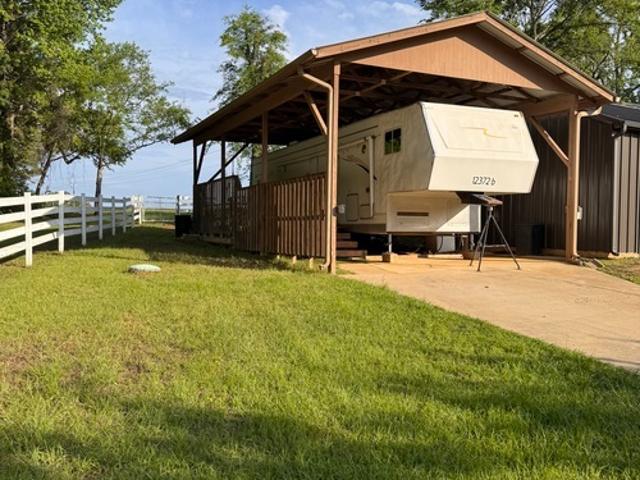 1 BR, 1 BA Apartment 12372 B FM 1650 Tri RV, Gilmer, TX 75645