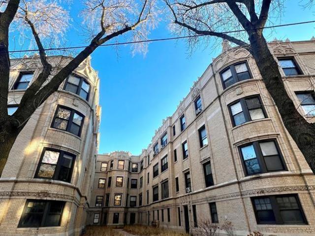 1 BR, 1 BA Apartment 1237 West Chase, Chicago, IL 60626