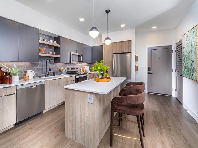 1 BR, 1 BA Apartment 12430 Northeast 120th Street Unit 2316, Kirkland, WA 98034