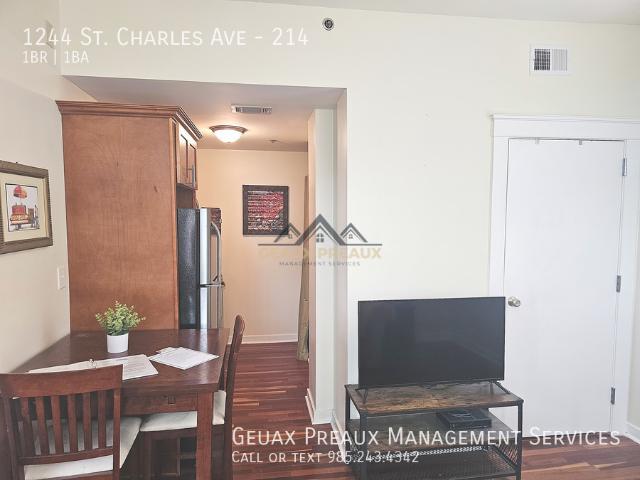 1 BR, 1 BA Apartment 1244 St. Charles Ave, New Orleans, LA 70130