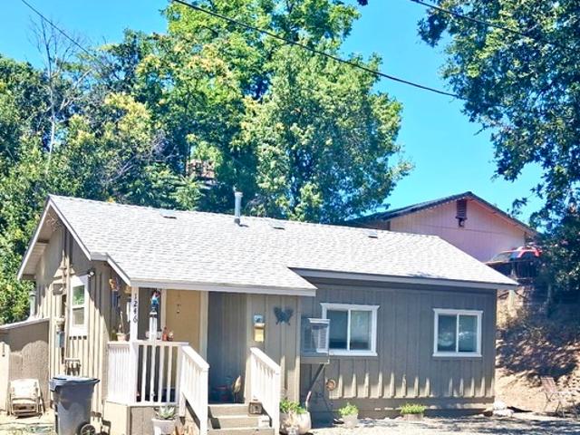 1 BR, 1 BA Apartment 1246 Oak St, Red Bluff, CA 96080