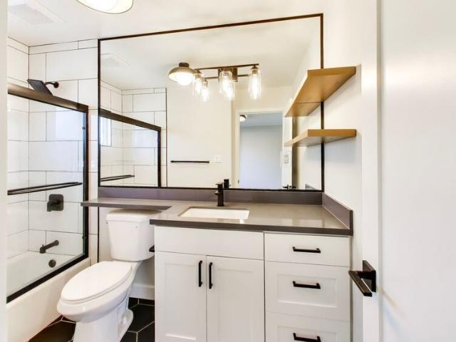 1 BR, 1 BA Apartment 1249 Oak Grove Avenue, Burlingame, CA 94010