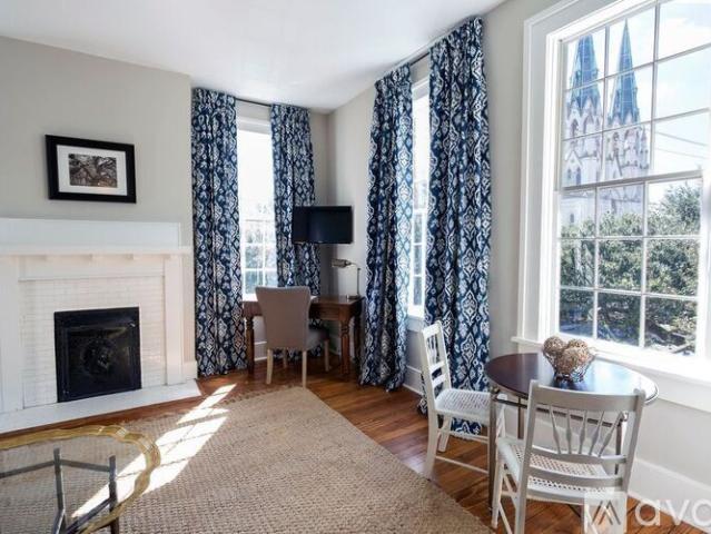 1 BR, 1 BA Apartment 124 E Liberty, Unit C, Savannah, GA 31401