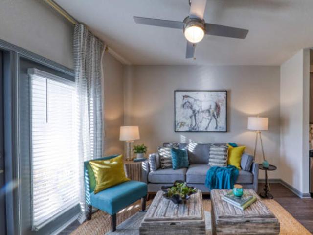 1 BR, 1 BA Apartment 12517 Beach Blvd, Jacksonville, FL 32246