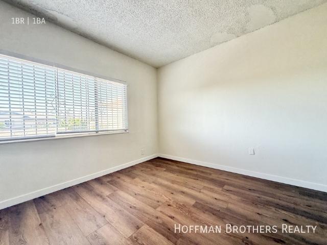 1 BR, 1 BA Apartment 1254 W 110th St, Los Angeles, CA 90044