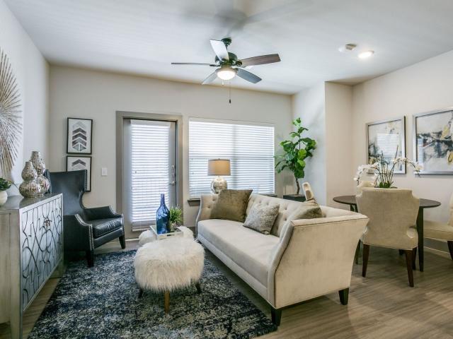 1 BR, 1 BA Apartment 1255 Poinsettia Blvd Unit 2203, Denton, TX 76208
