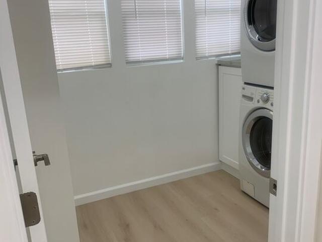 1 BR, 1 BA Apartment 1258 North Detroit Street, West Hollywood, CA 90046
