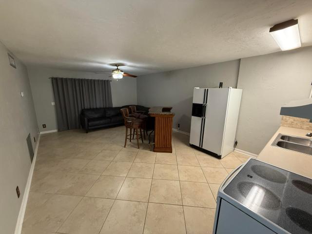 1 BR, 1 BA Apartment 125 Mayfield Road, Lantana, FL 33462