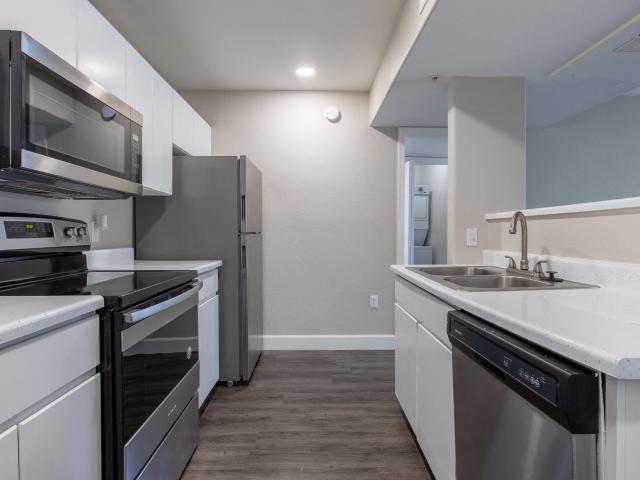 1 BR, 1 BA Apartment 125 N 18th St Unit 115, Phoenix, AZ 85034