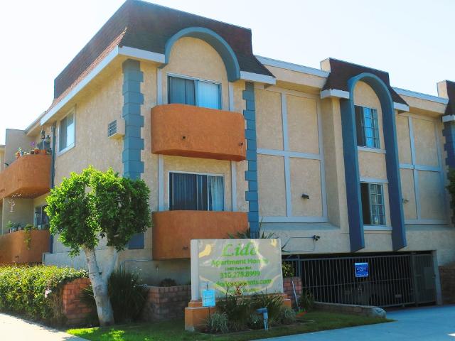 1 BR, 1 BA Apartment 12602 Venice Boulevard Unit 105, Los Angeles, CA 90066