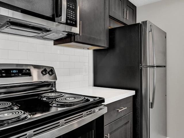 1 BR, 1 BA Apartment 12702 University Club Drive Unit 00002317, Tampa, FL 33612