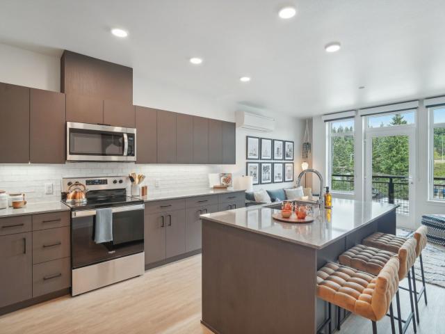 1 BR, 1 BA Apartment 12863 Northup Way Unit 703, Bellevue, WA 98005