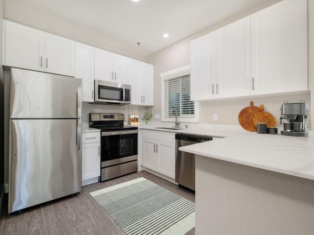 1 BR, 1 BA Apartment 1299 Antelope Creek Drive Unit 228, Roseville, CA 95678