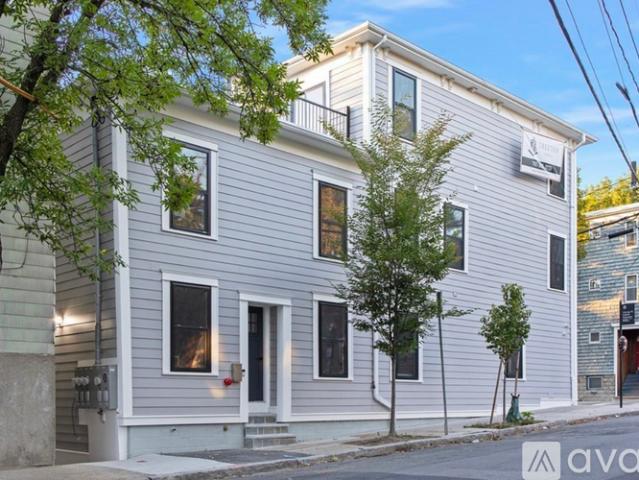 1 BR, 1 BA Apartment 129 5th Street, Unit 1, Cambridge, MA 02141