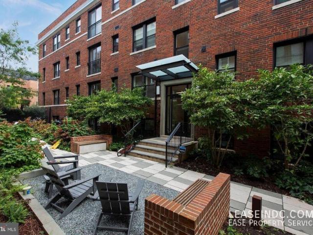 1 BR, 1 BA Apartment 129 W Street NW, Washington, DC 20001