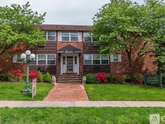 1 BR, 1 BA Apartment 12 Brookside Avenue, Unit 2, Caldwell, NJ 07006