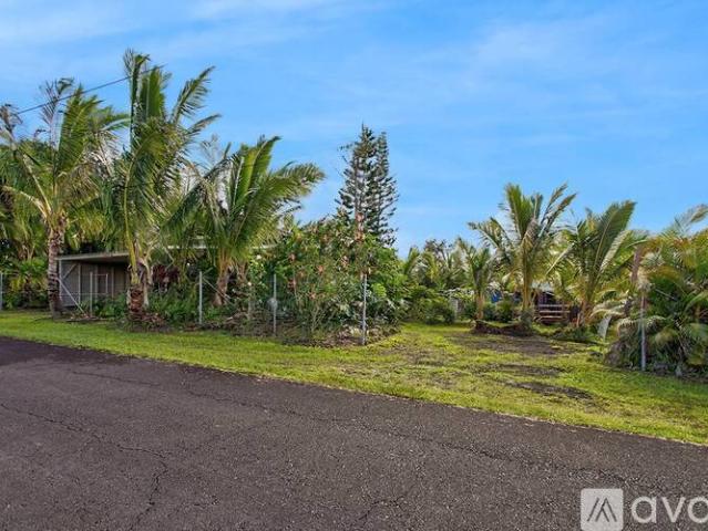 1 BR, 1 BA Apartment 12 7007 Kamoamoa St, Pahoa, HI 96778