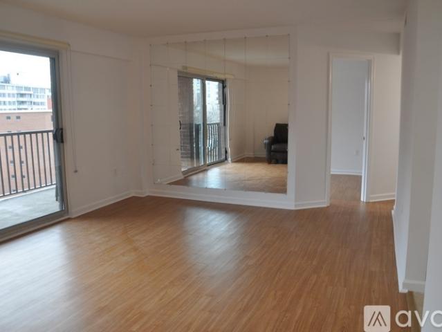 1 BR, 1 BA Apartment 1300 Army Navy Drive, Unit 813, Arlington, VA 22202