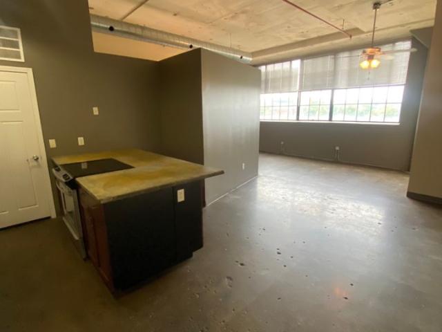 1 BR, 1 BA Apartment 1300 South 11th Street Unit 108, Saint Joseph, MO 64503
