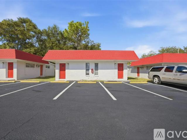1 BR, 1 BA Apartment 1302 Morris Park, Unit 1302, Tampa, FL 33612