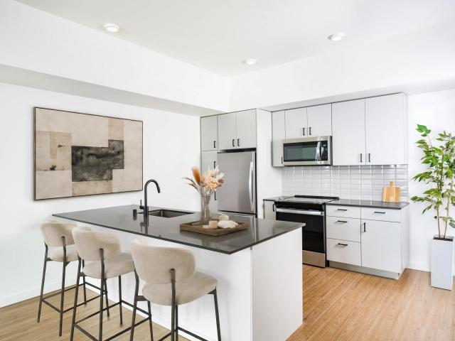 1 BR, 1 BA Apartment 13033 Northeast 70th Place Unit 244, Kirkland, WA 98033