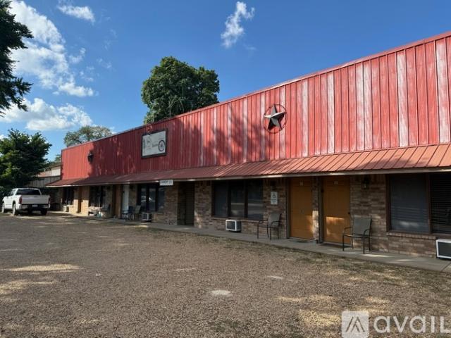 1 BR, 1 BA Apartment 1305 North Tool Drive, Unit 11, Tool, TX 75143