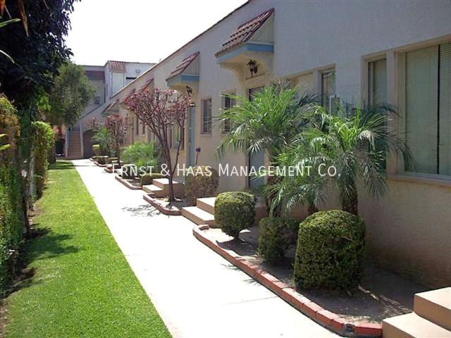 1 BR, 1 BA Apartment 1306 E Hellman St Long Beach, CA 90813