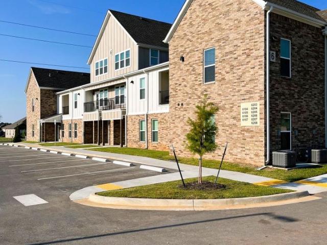 1 BR, 1 BA Apartment 130 Cedar Street Unit 5102, Centerton, AR 72719