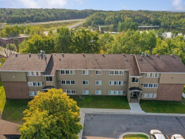 1 BR, 1 BA Apartment 130 North Van Buren Avenue Unit 202 N, Eveleth, MN 55734