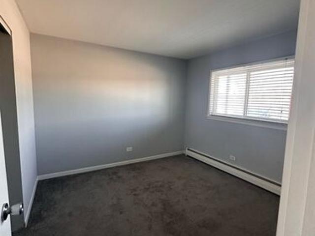 1 BR, 1 BA Apartment 130 North President Street, Unit 171, Wheaton, IL 60187