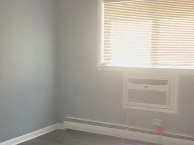 1 BR, 1 BA Apartment 130 North President Street, Unit 173, Wheaton, IL 60187