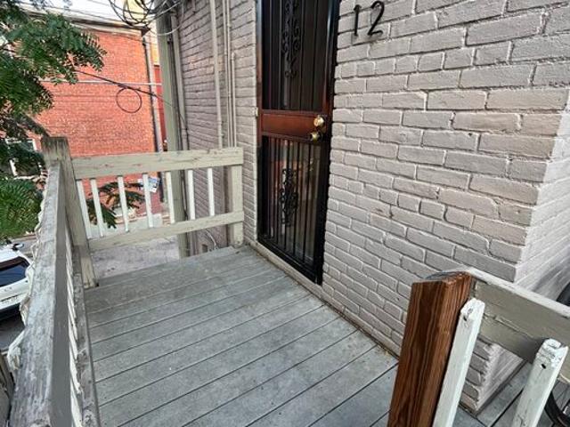1 BR, 1 BA Apartment 1310 Corona Street, Unit APT 12, Denver, CO 80218