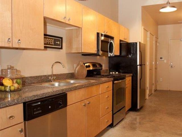 1 BR, 1 BA Apartment 1315 S Jefferson Davis Pkwy Unit 218, New Orleans, LA 70125