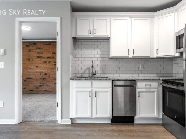 1 BR, 1 BA Apartment 131 N High Street, Gahanna, OH 43230