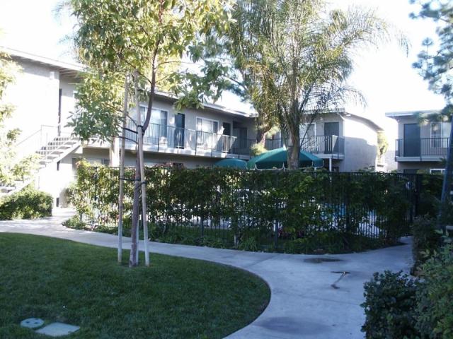 1 BR, 1 BA Apartment 13210 Woodruff Ave Unit 21006, Downey, CA 90242