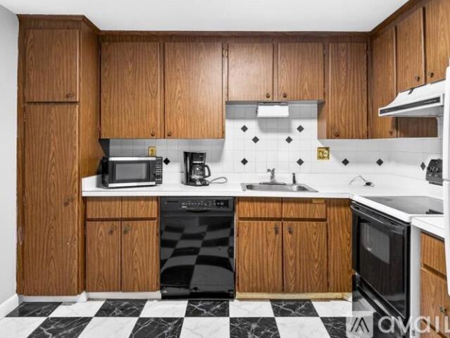 1 BR, 1 BA Apartment 1321 Worcester Rd, Unit 506, Framingham, MA 01701