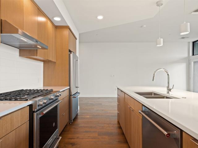 1 BR, 1 BA Apartment 1322 East 12th St, Austin, TX 78702