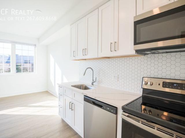 1 BR, 1 BA Apartment 1324 Frankford Avenue, Philadelphia, PA 19125